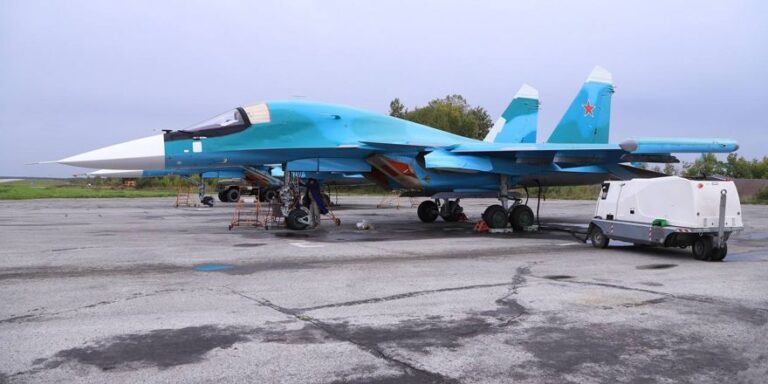 Четвёртая в 2025 году партия фронтовых бомбардировщиков Су-34 поступила ...